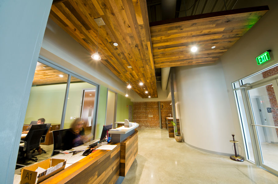 Landtech Office – Lambert Architecture + Construction Services